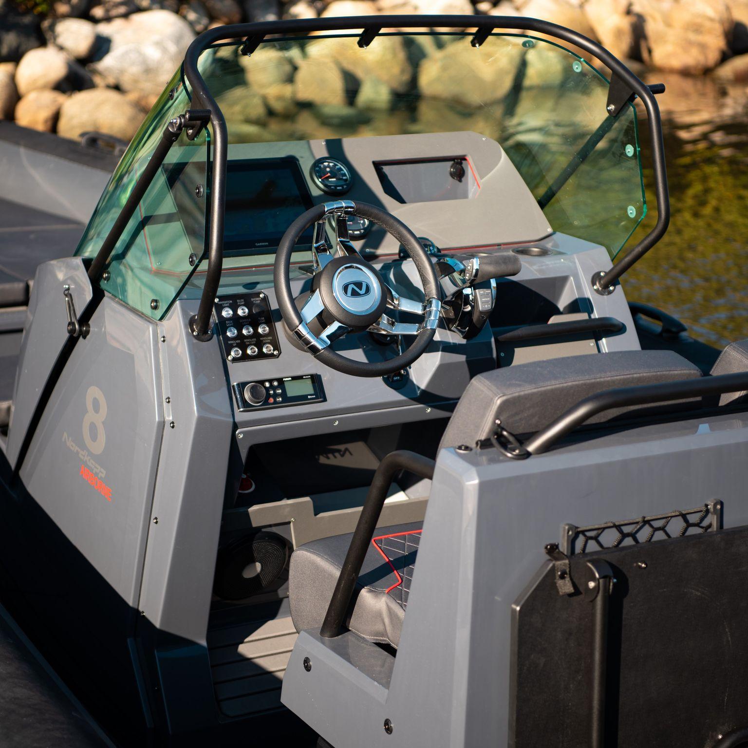 Airborne 8 | NORDIC MARINA